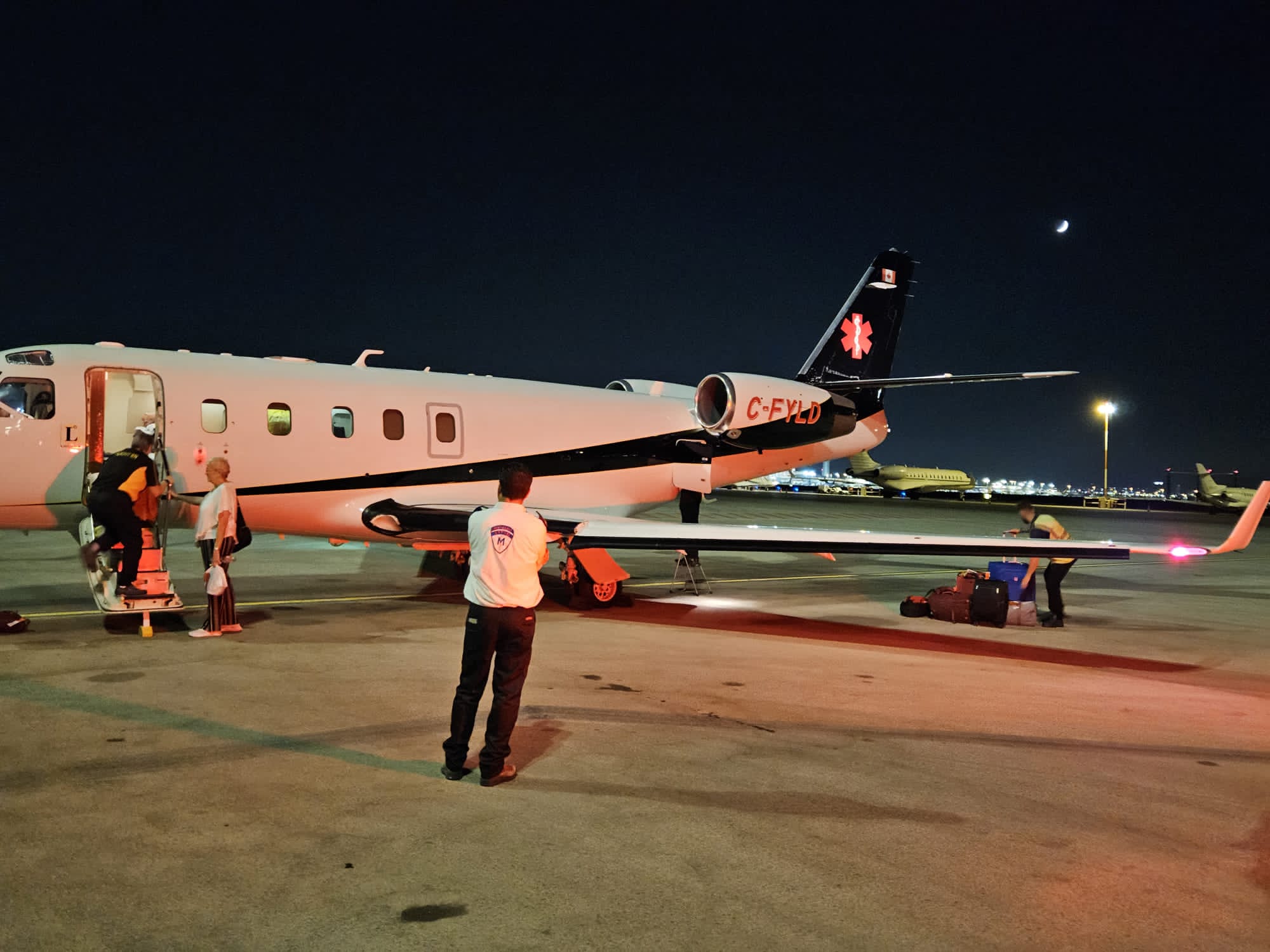 Air ambulance in windsor | medical flight | airjetline